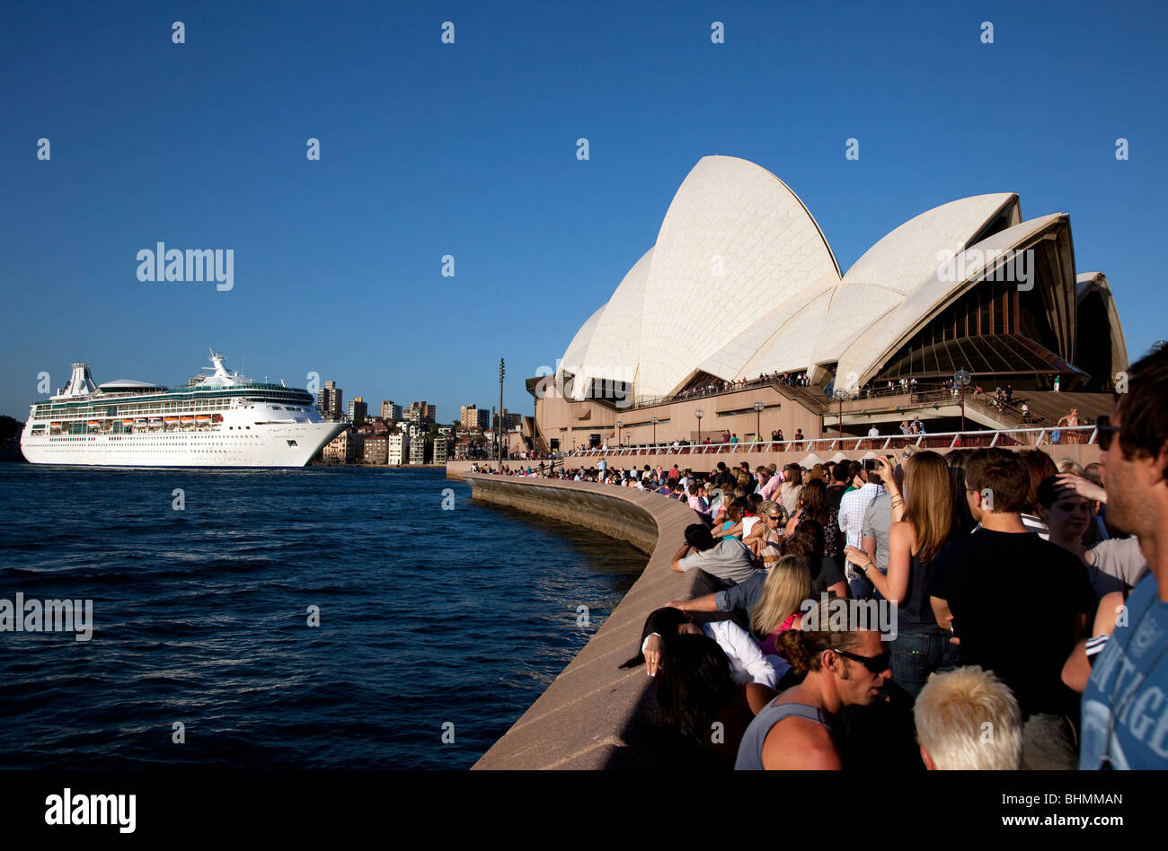 Passes opera house hi-res stock photography and images - Alamy