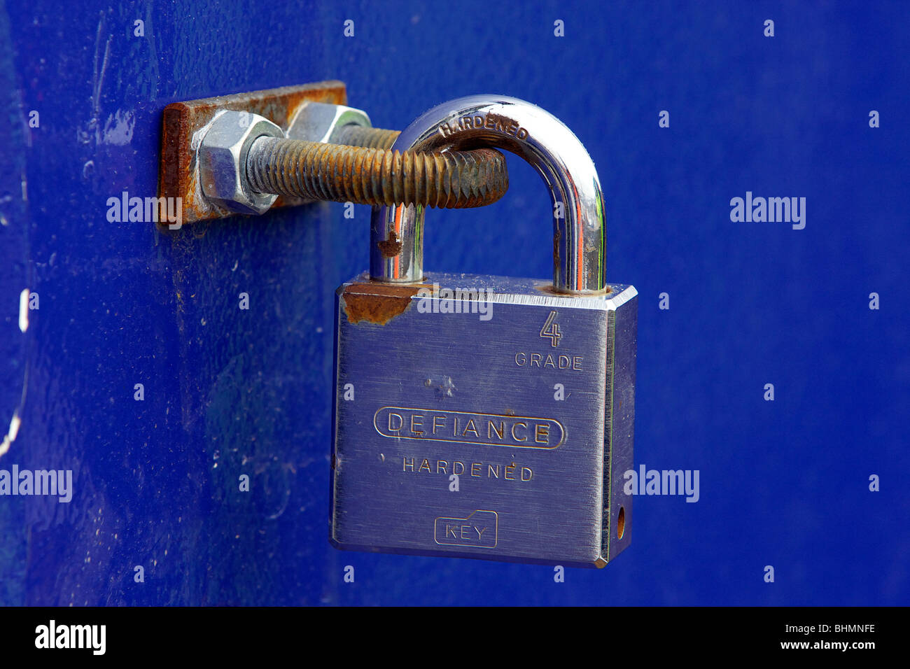 Heavy padlock hi-res stock photography and images - Alamy