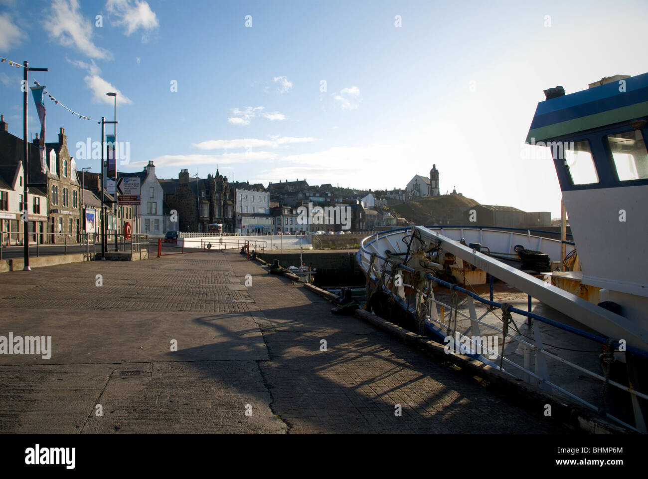 Macduff harbour fishing boat scotland hi-res stock photography and ...