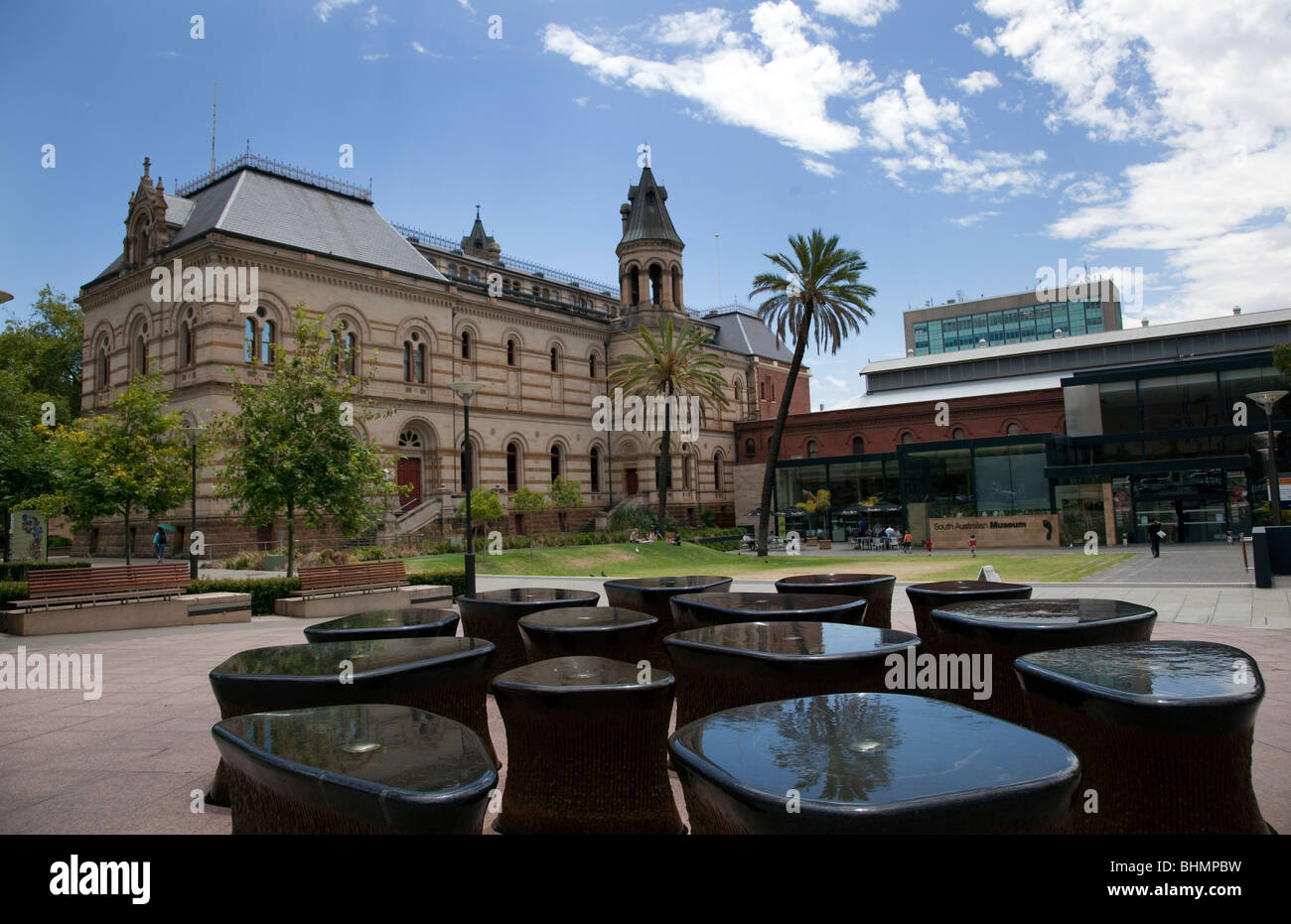 Gothic sandstone hi-res stock photography and images - Alamy