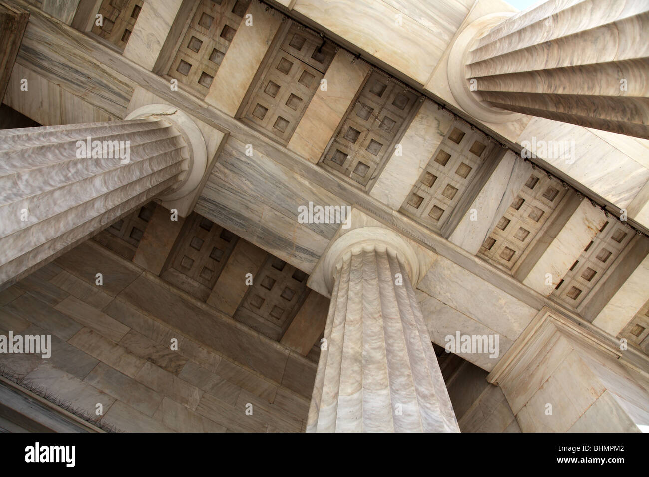 Column of stone hi-res stock photography and images - Alamy