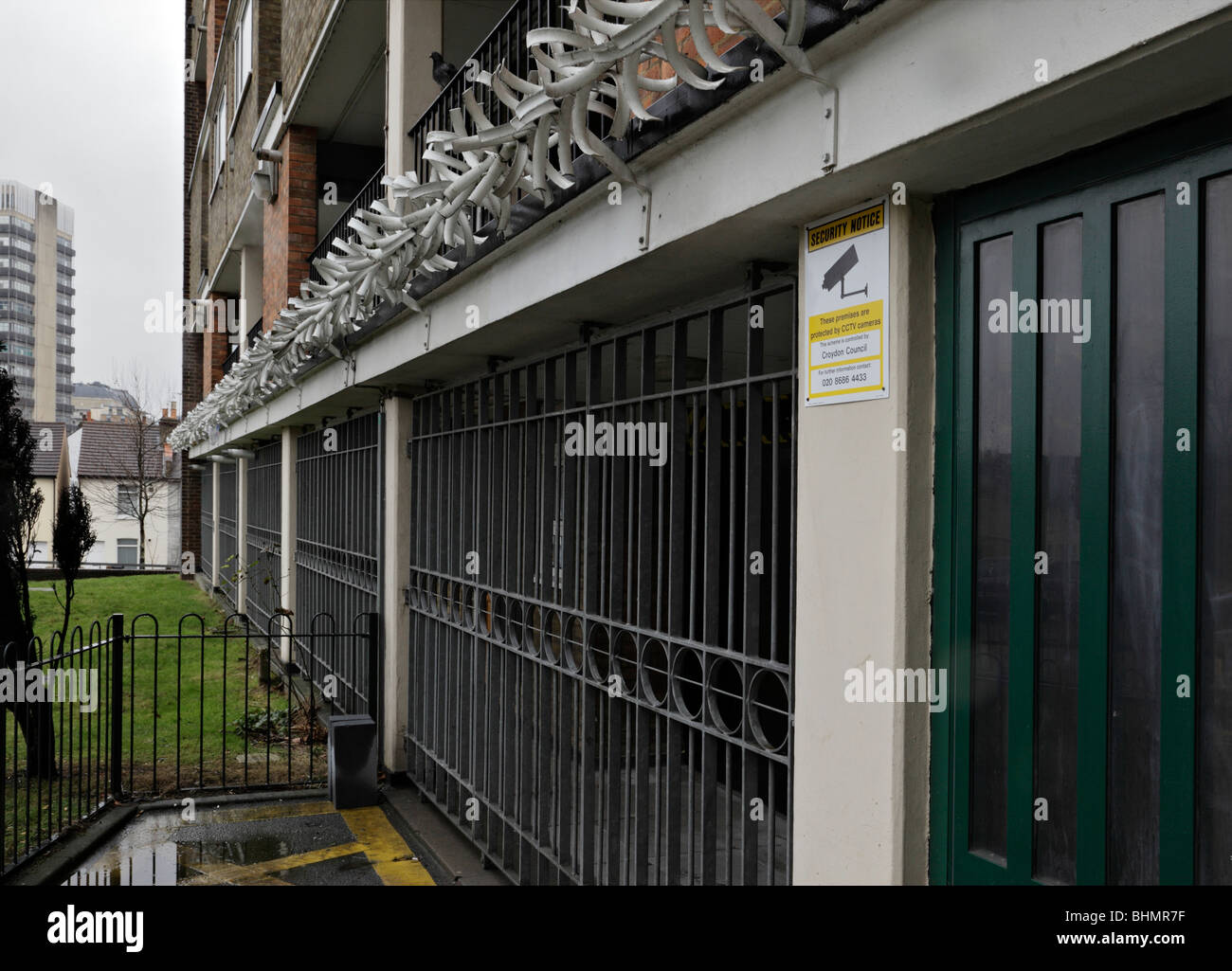 Croydon council housing hi-res stock photography and images - Alamy