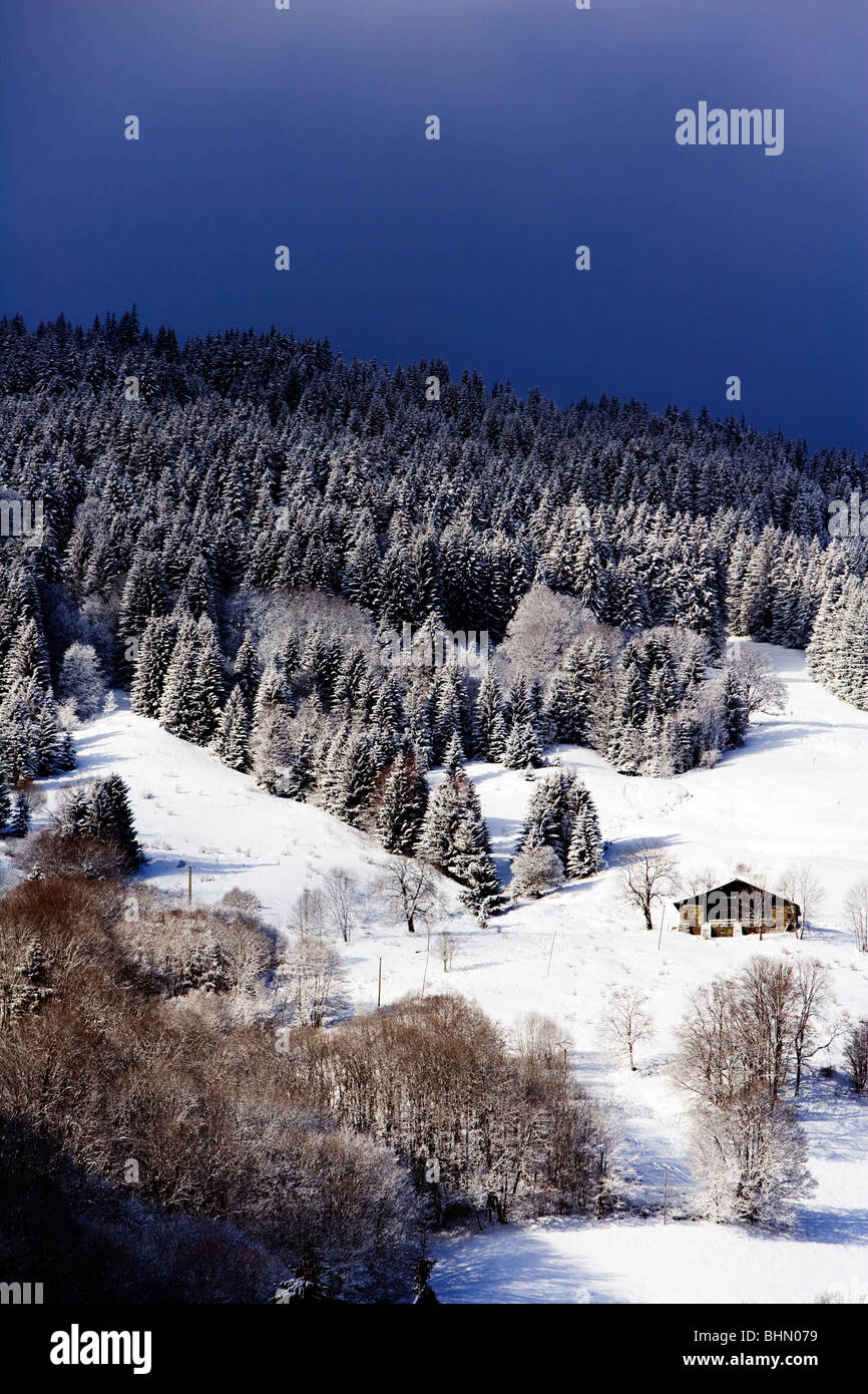 Hillside scene hi-res stock photography and images - Alamy