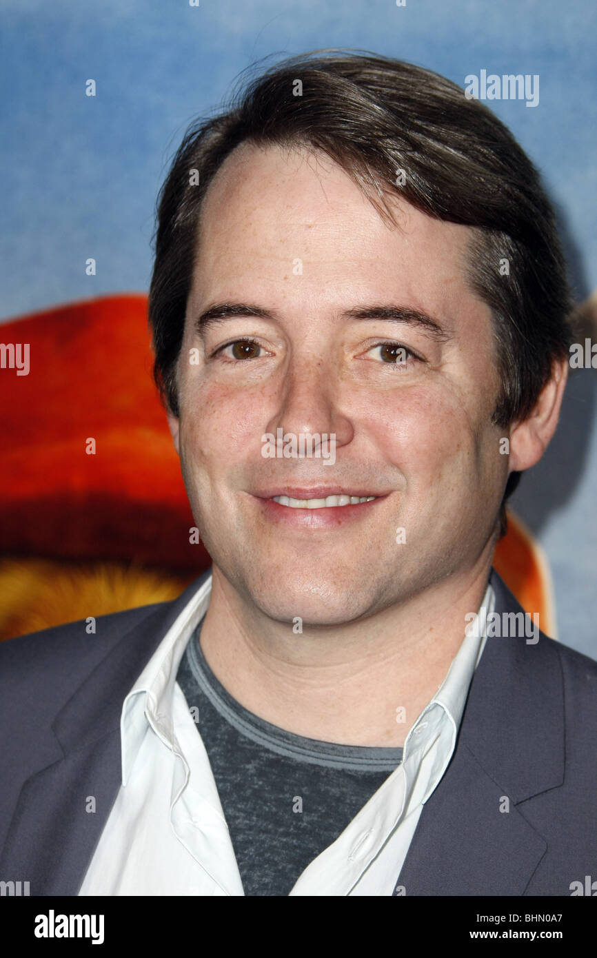 MATTHEW BRODERICK THE TALES OF DESPEREAUX WORLD PREMIERE HOLLYWOOD LOS ...
