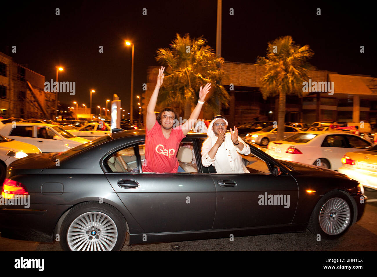 Nightlife Jeddah Saudi Arabia Arabian boys youth Stock Photo - Alamy