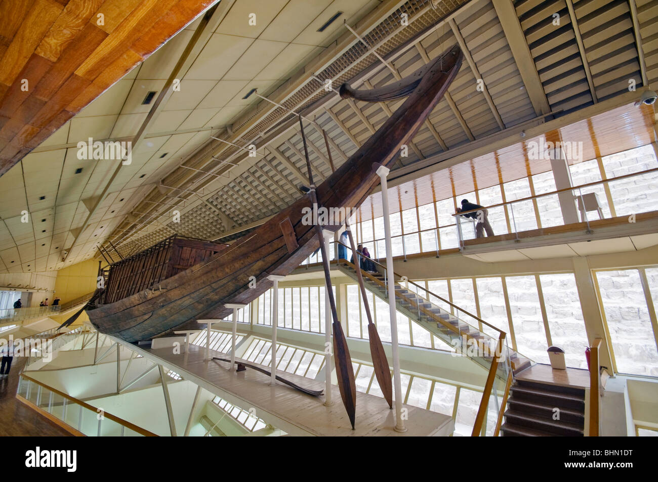 Pharaoh Boat found in Greay Pyramid Giza, Cairo Egypt Stock Photo - Alamy