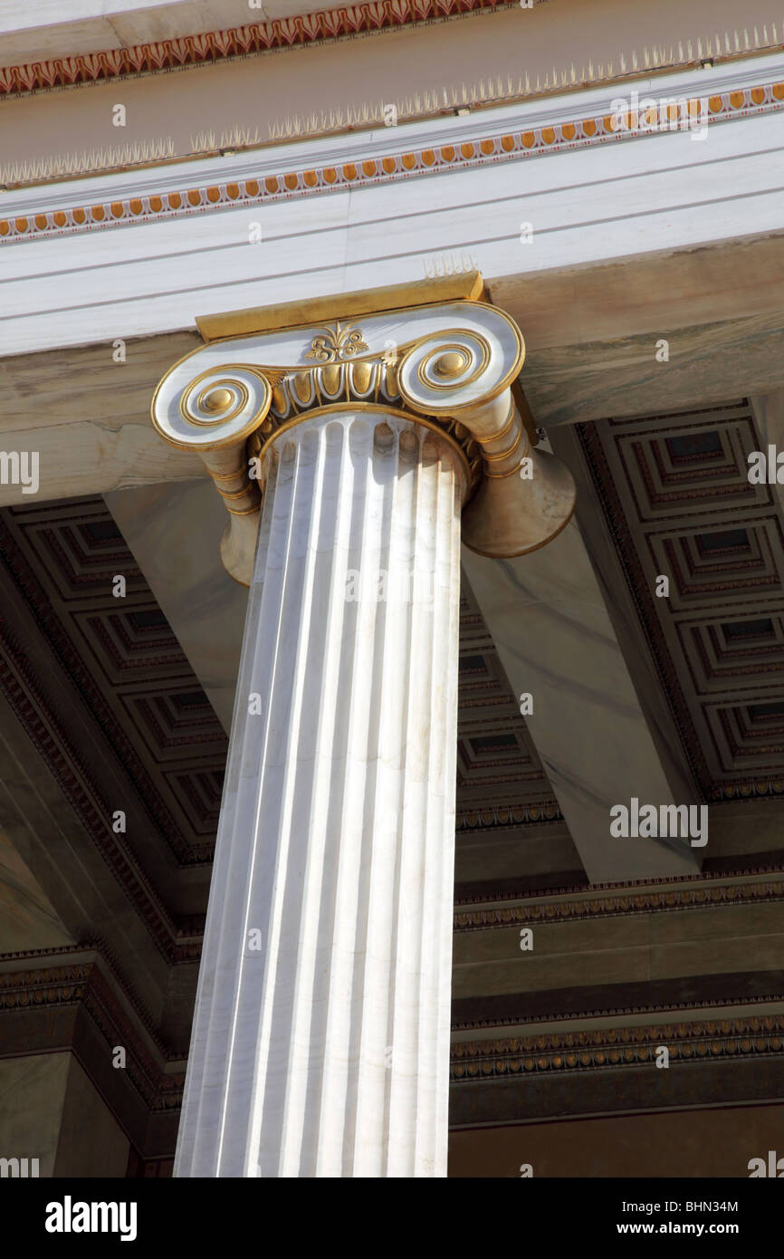 Column scroll hi-res stock photography and images - Alamy