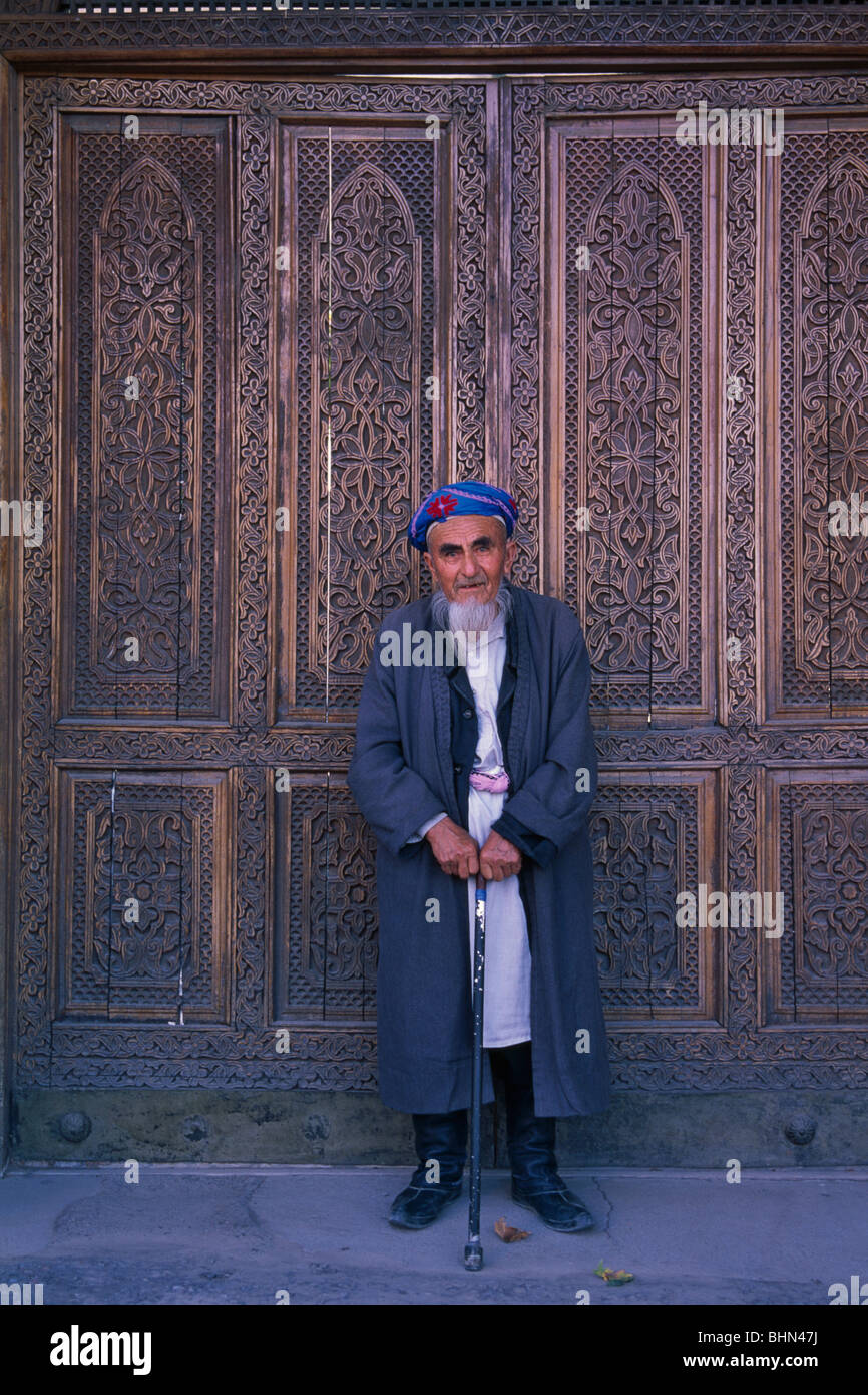 Uzbekistan Traditional Costume High Resolution Stock Photography and ...