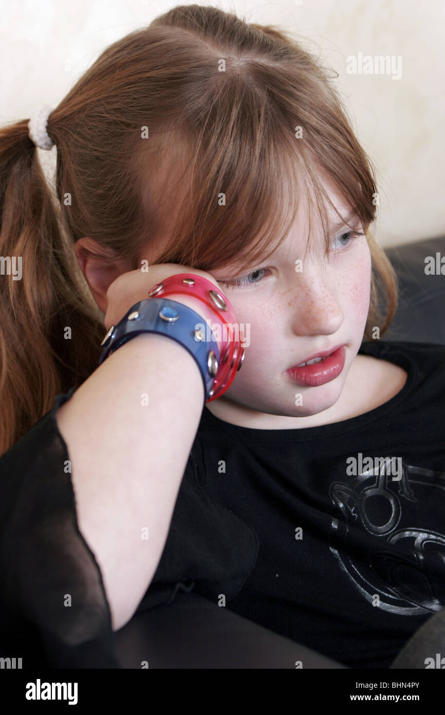 Distressed child hi-res stock photography and images - Alamy