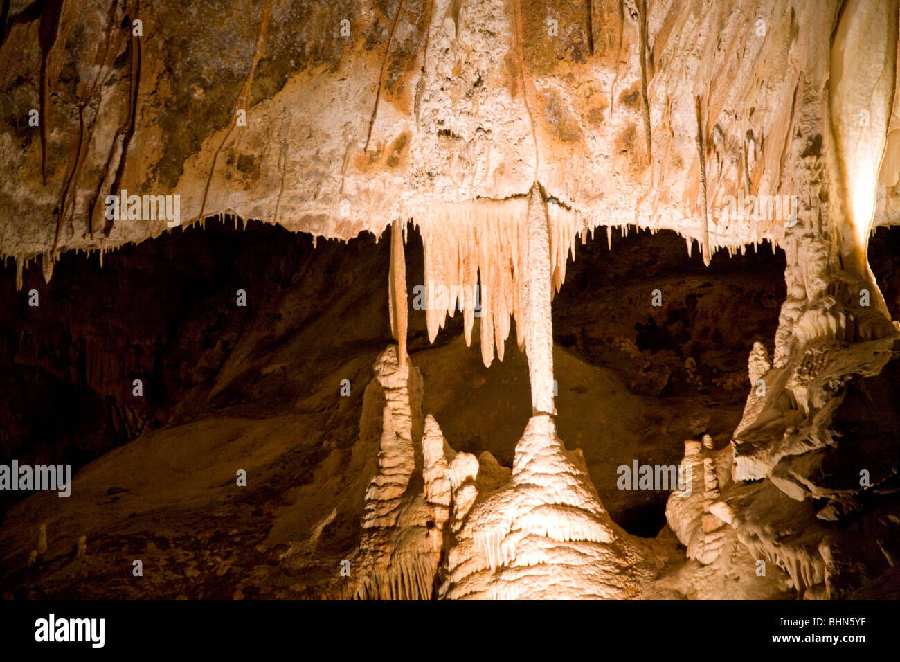 Limestone Caves Caves On Island Off Henoko Hold Limestone 'jewel Box'
