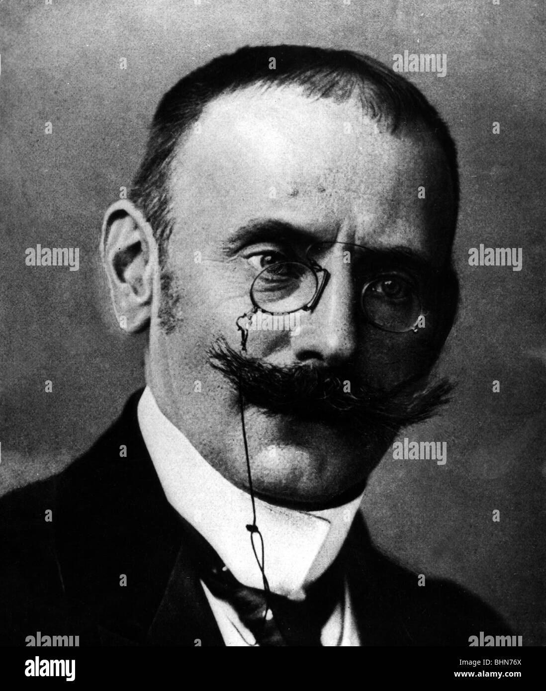 Carl peters hi-res stock photography and images - Alamy