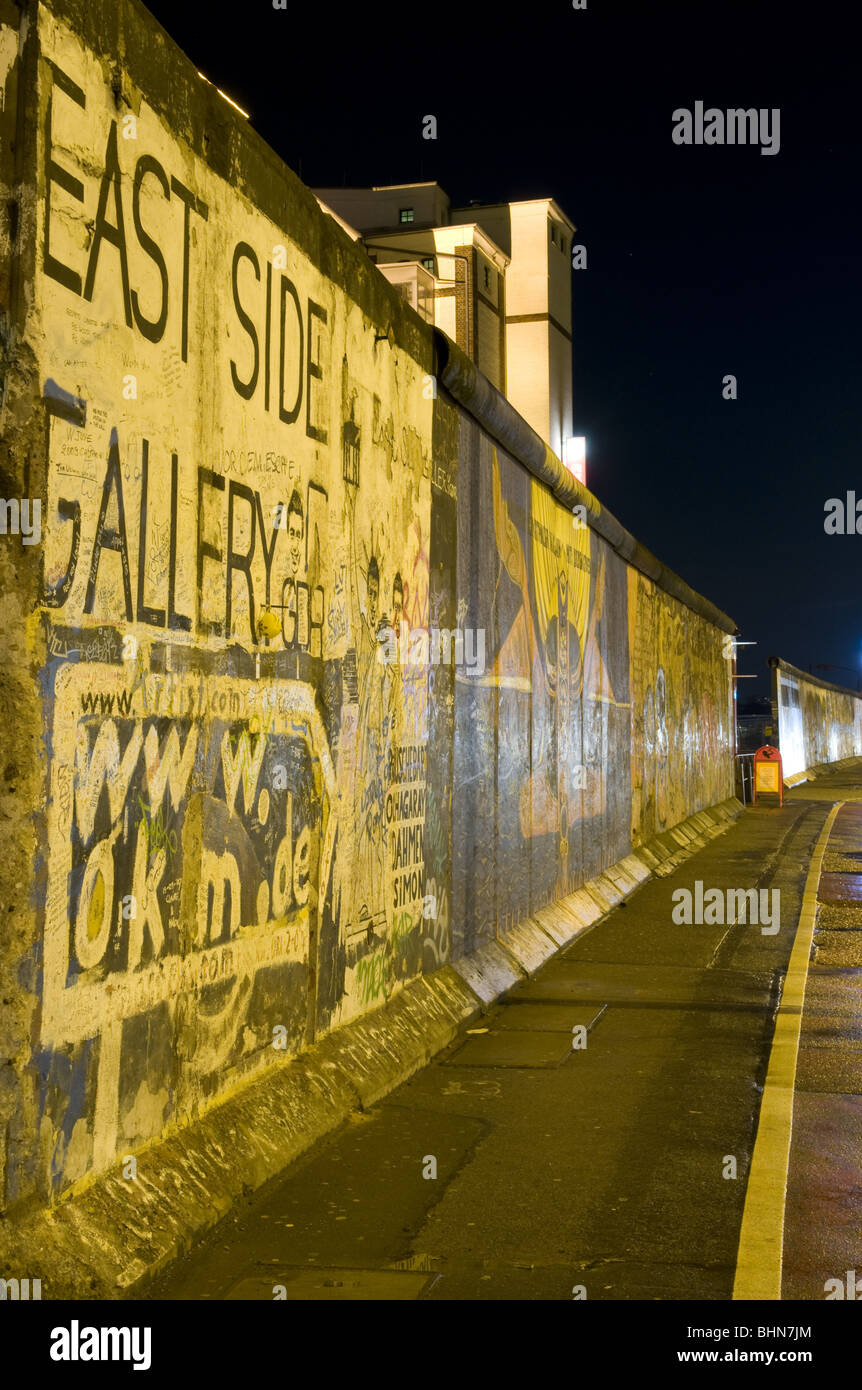 geography / travel, Germany, Berlin, East Side Gallery, night shot ...