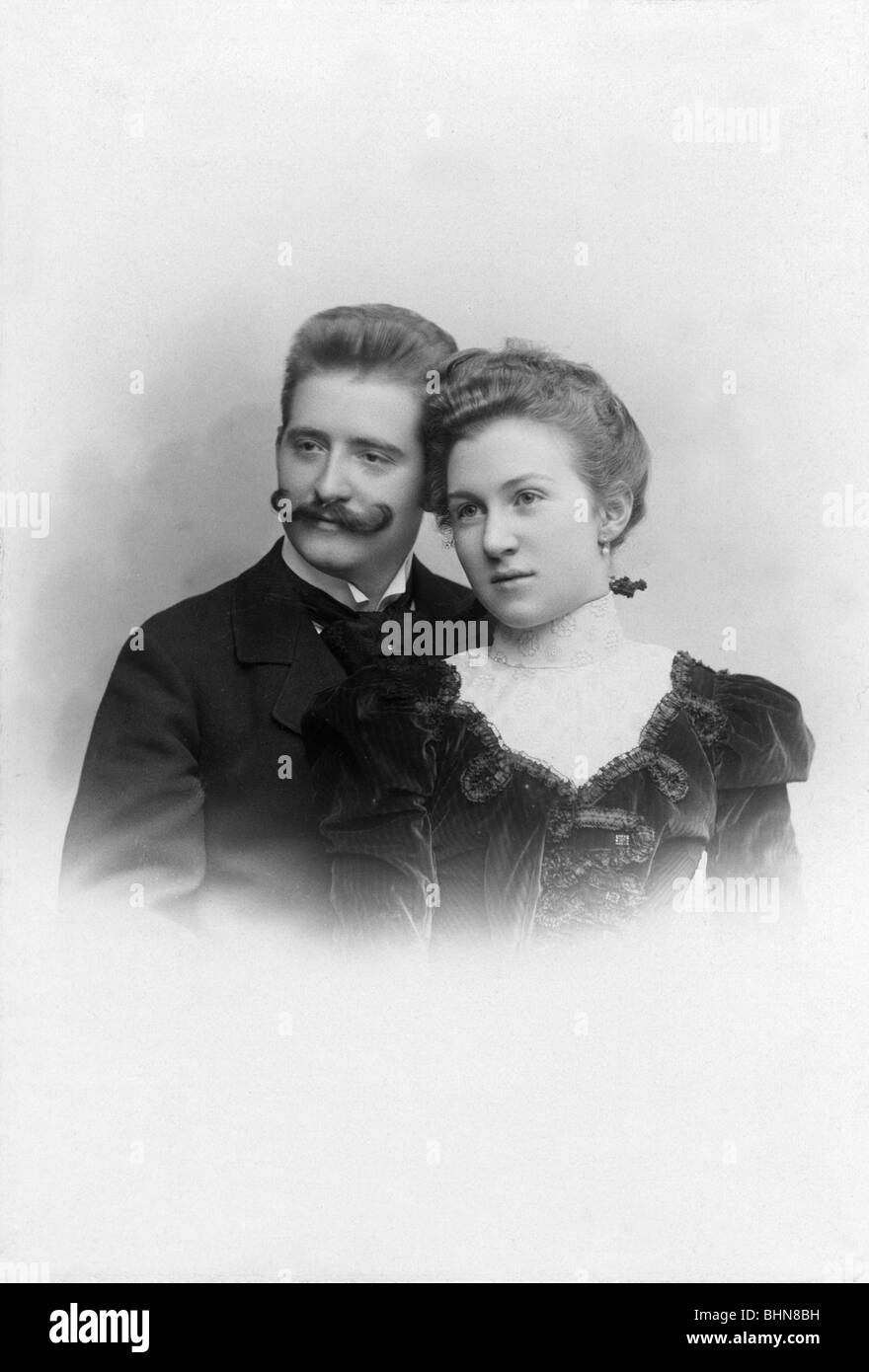 people, couples, 1900 - 1930, young couple, portrait, Austrie, circa ...