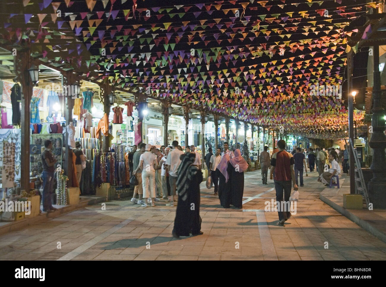 geography / travel, Egypt, Aswan, bazar, Sharia el-Suk (market street ...