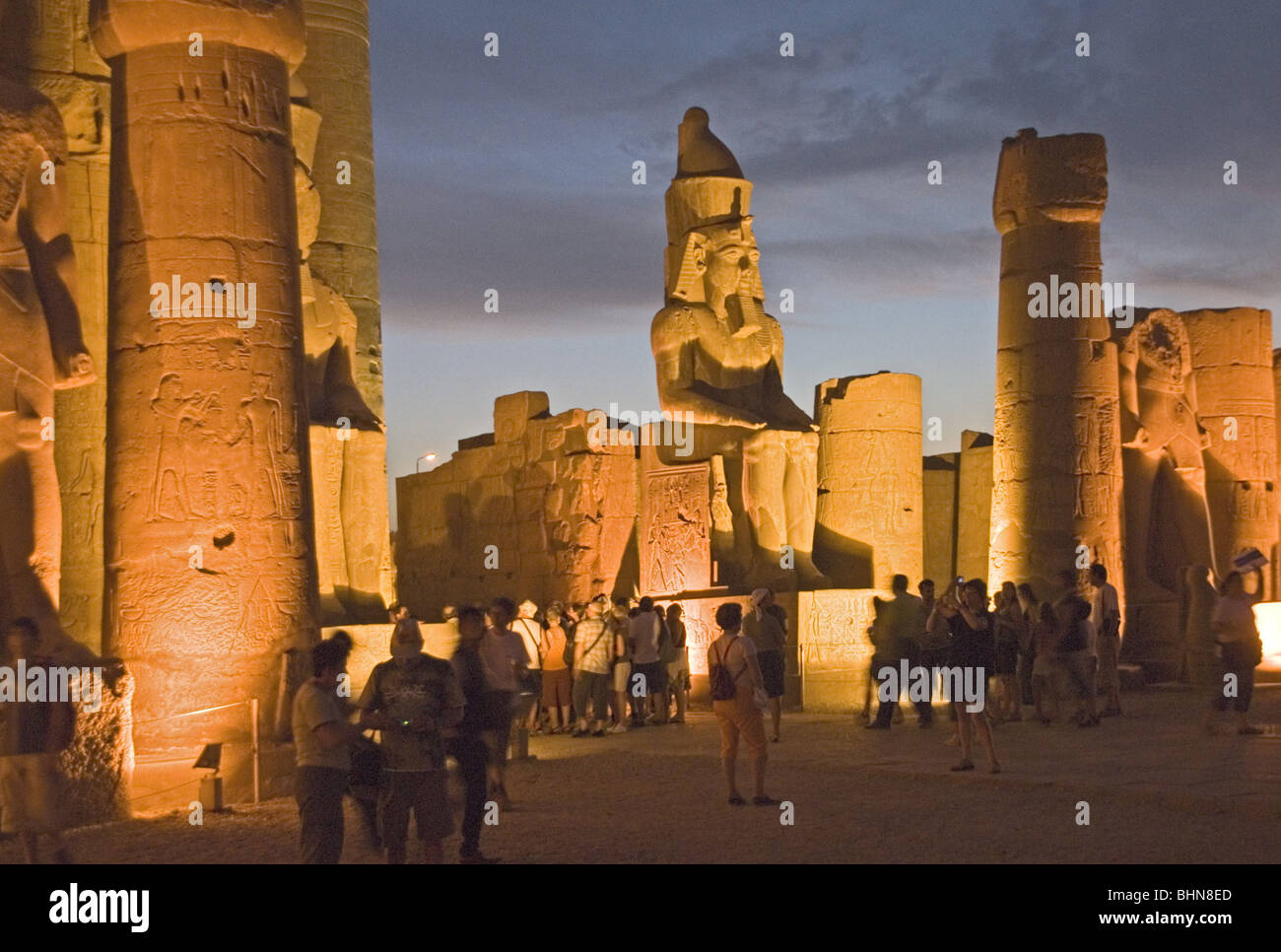 Luxor temple ramesses ii columned hall hi-res stock photography and ...