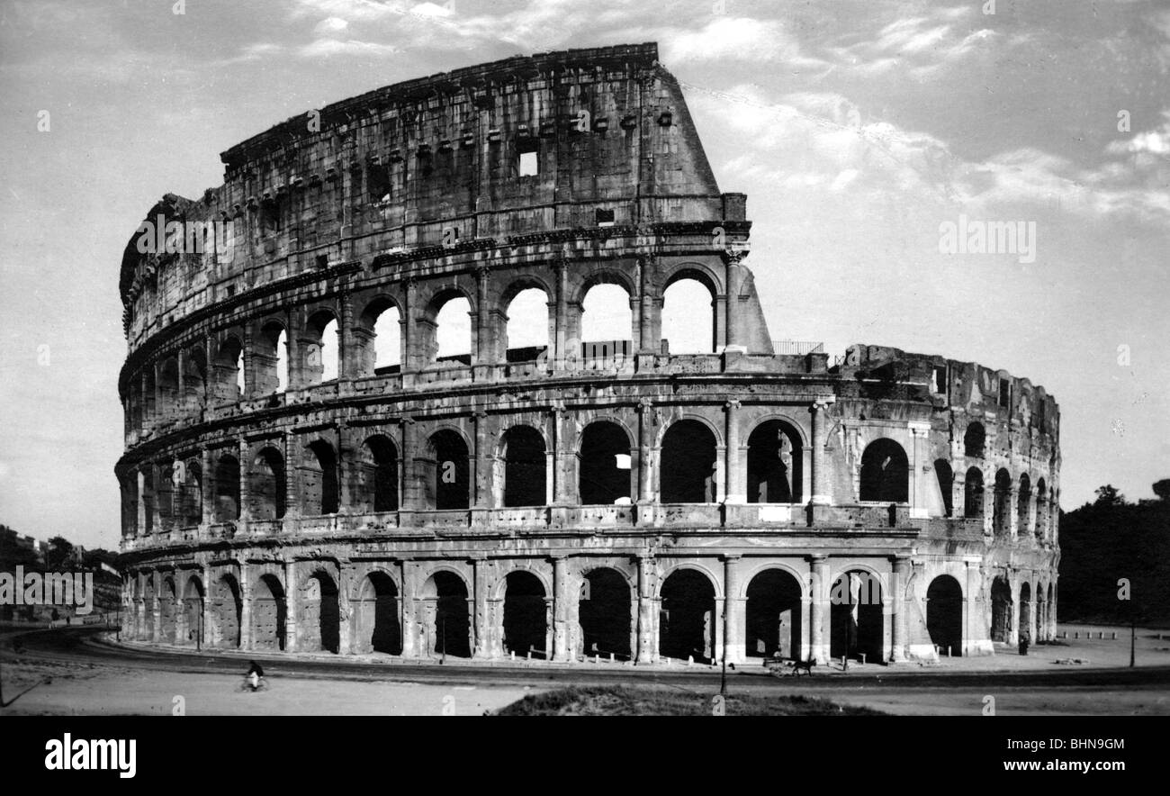 Colosseum amphitheatrum flavium 79 ad built by emperor vespasian Black ...