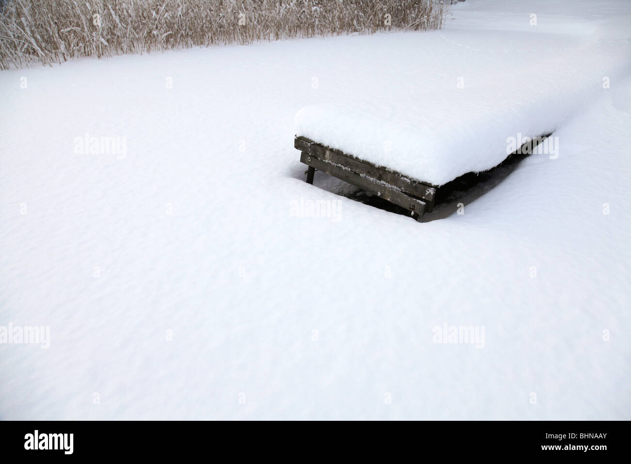 Bridge covered with snow in winter Stock Photo - Alamy