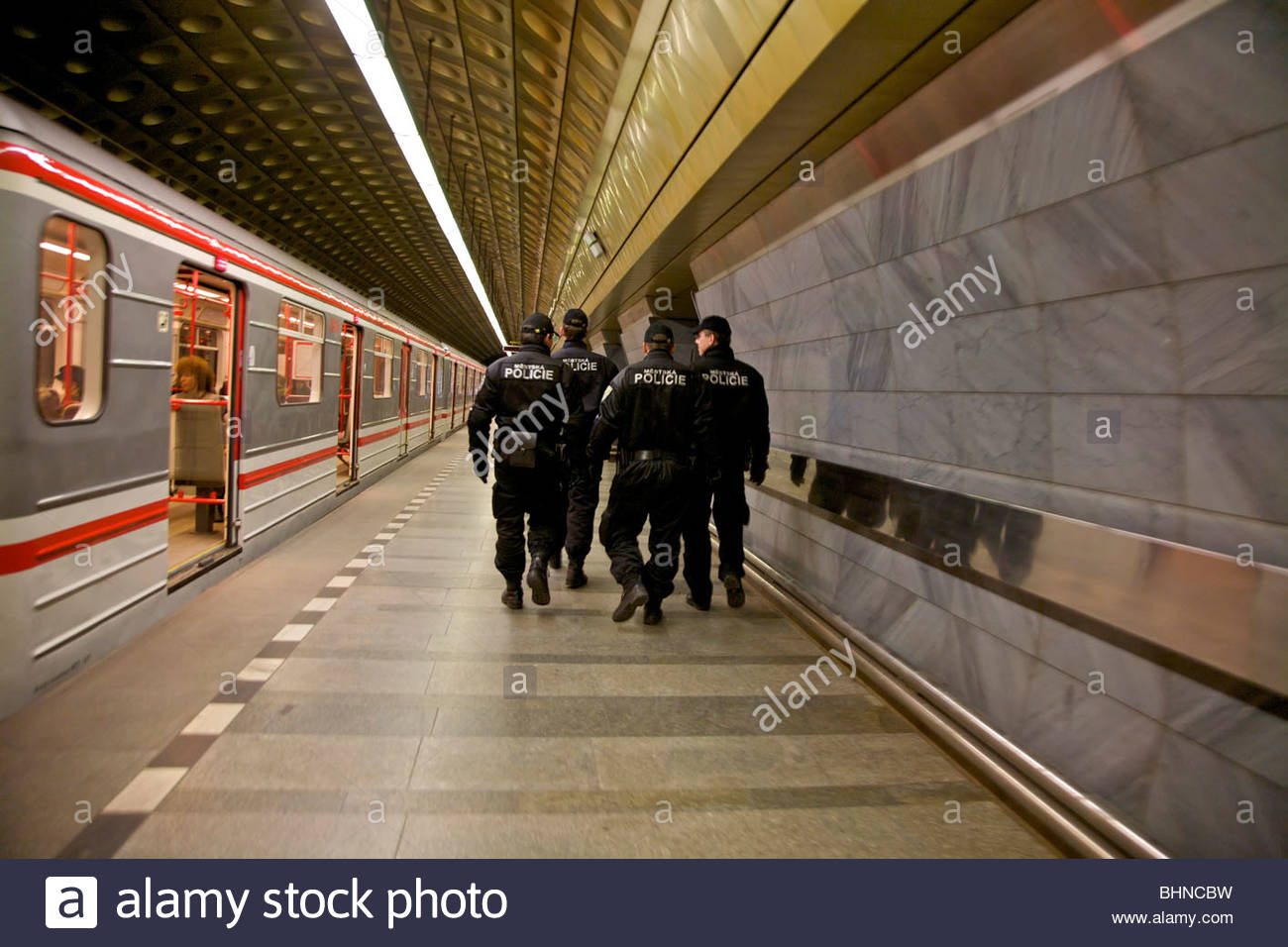 Law Enforcement Police High Resolution Stock Photography and Images - Alamy
