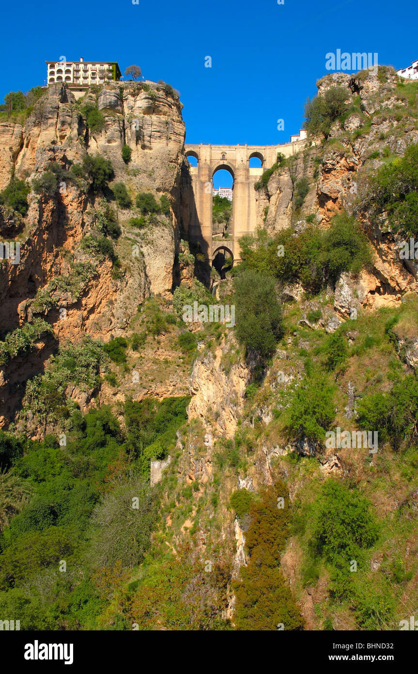 Puente nuevo new bridge on tajo gorge ronda malaga province hi-res ...