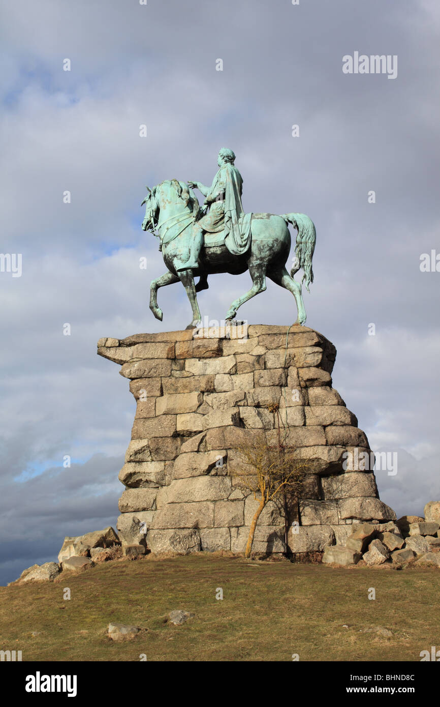 The Copper Horse equestrian statue of King George III that looks down ...