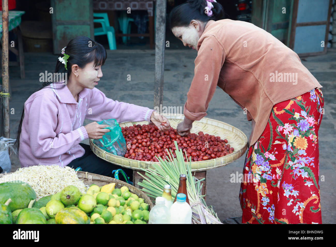 Myanmar, Burma, Chauk village, market Stock Photo - Alamy