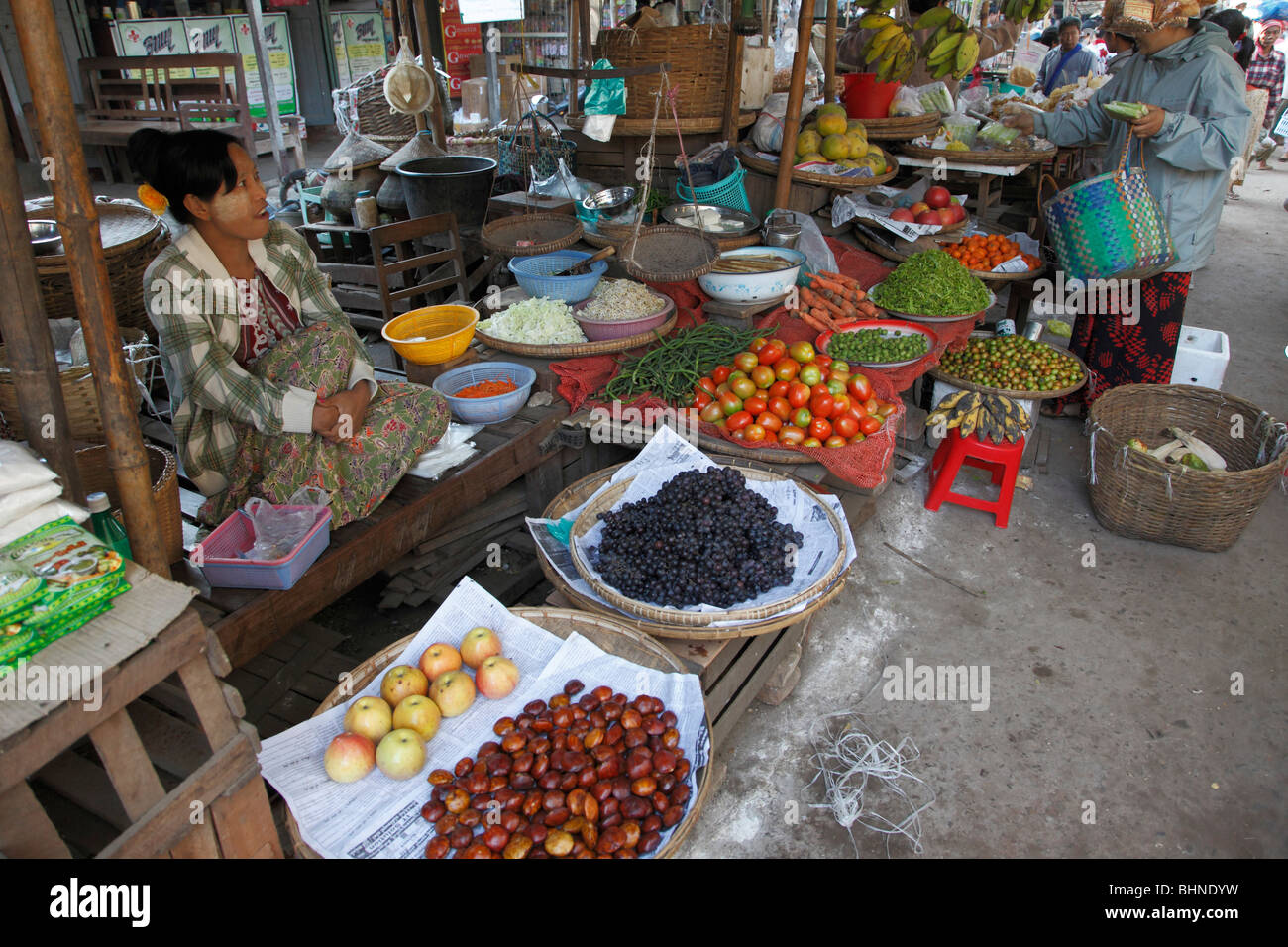 Myanmar, Burma, Chauk village, market Stock Photo - Alamy