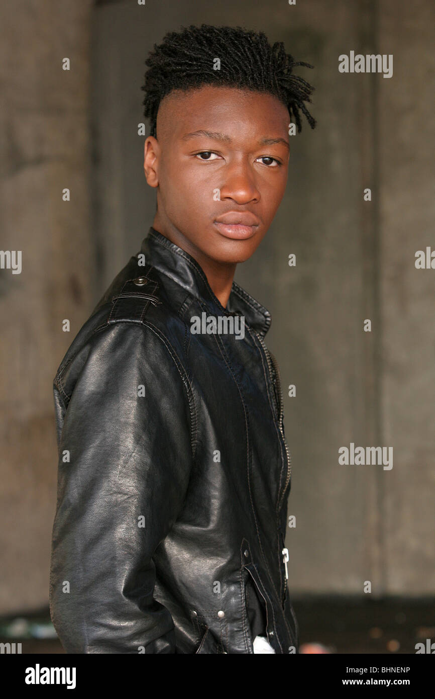 Male photoshoot hi-res stock photography and images - Alamy