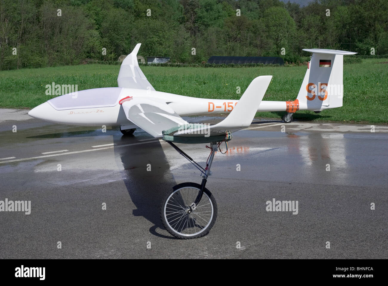 Sailplane hi-res stock photography and images - Alamy