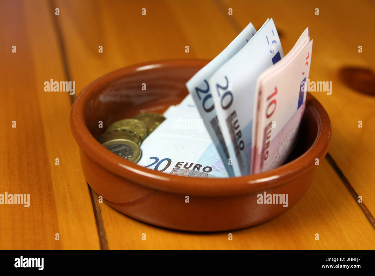 10 pound note folded hi-res stock photography and images - Alamy