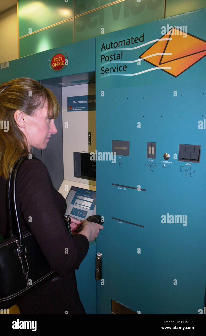 Automatic Machine Post High Resolution Stock Photography and Images - Alamy