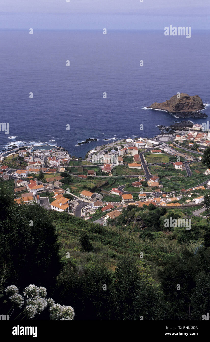 Porto Moniz, a tourist destination on the western coast of Madeira ...