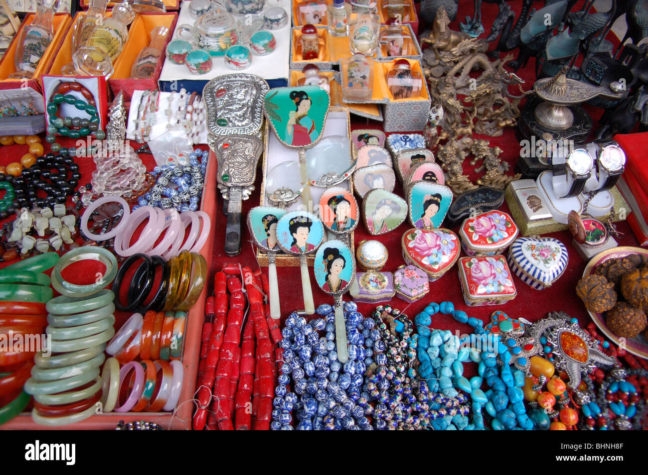 Chinese gadgets sold in the night market of HongKong, CHINA Stock Photo ...