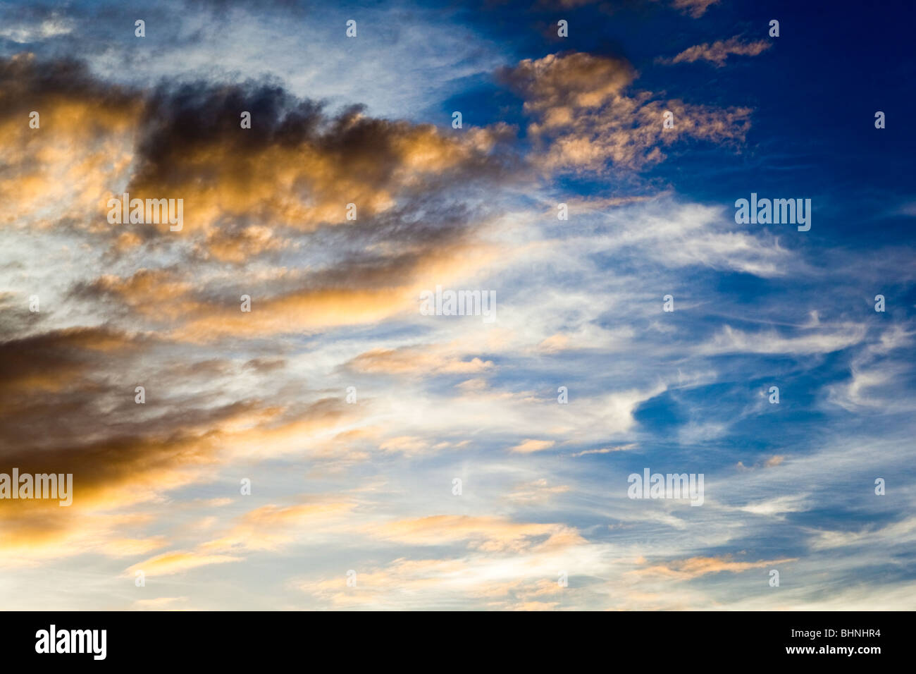 Cloudy sky sunset hi-res stock photography and images - Alamy