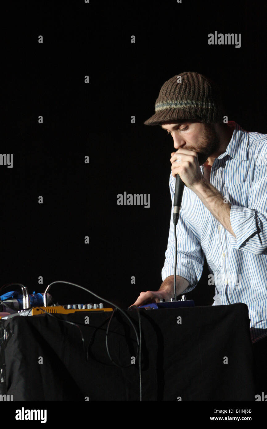 Darren Foreman (Beardyman) performing beatboxing on stage, NIA arena ...