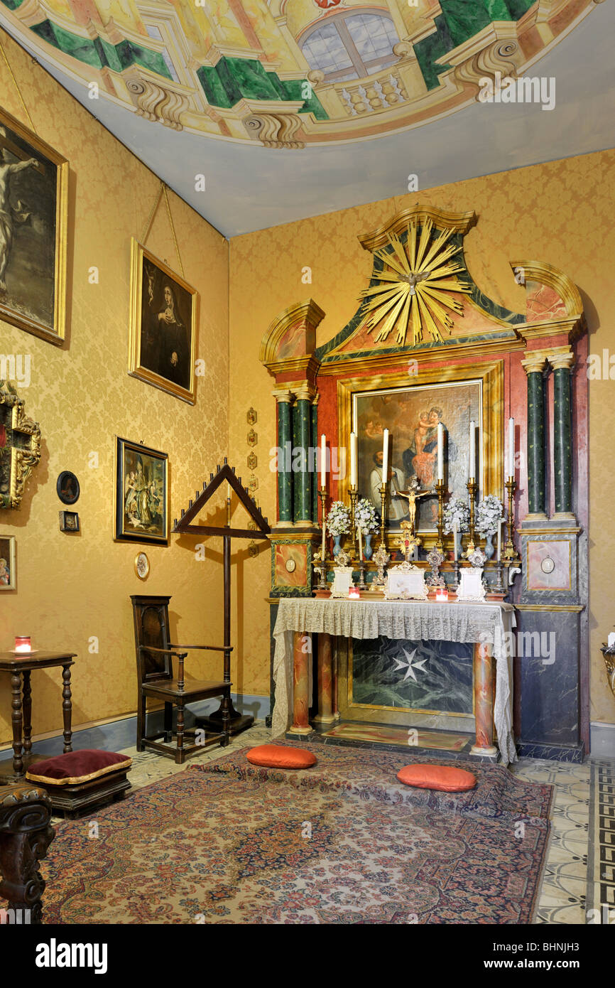 Chapel, Casa Rocca Piccola Valletta Malta Stock Photo - Alamy