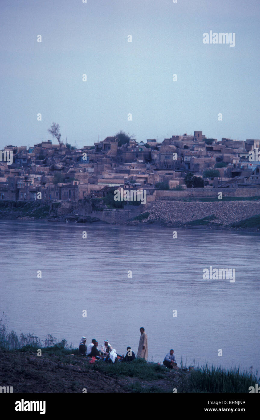 Tigris Banks High Resolution Stock Photography and Images - Alamy