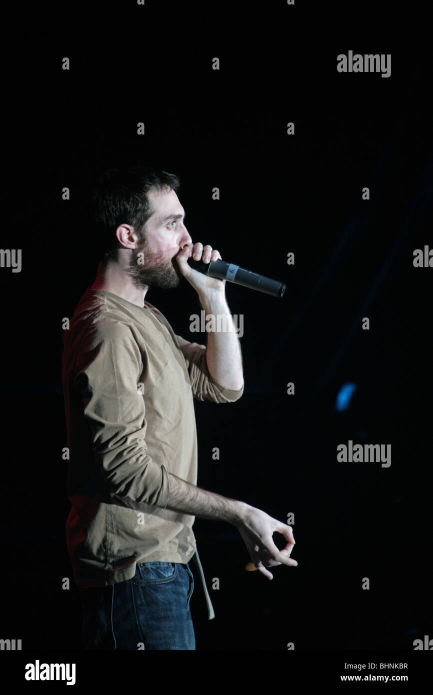 Darren Foreman (Beardyman) performing beatboxing on stage, NIA arena ...