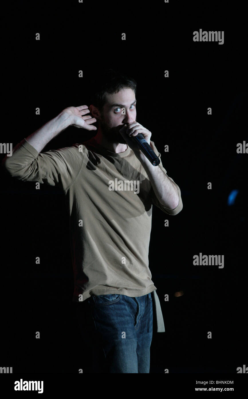 Darren Foreman (Beardyman) performing beatboxing on stage, NIA arena ...