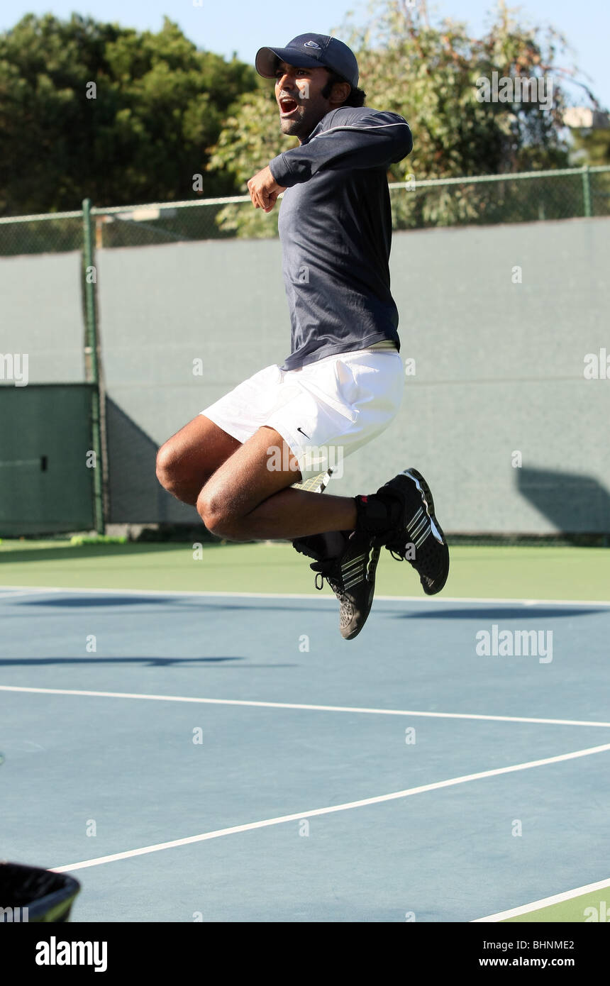 SENDHIL RAMAMURTHY 2009 CELEBRITY PRO AM TO END MS TENNIS TOURNAMENT ...
