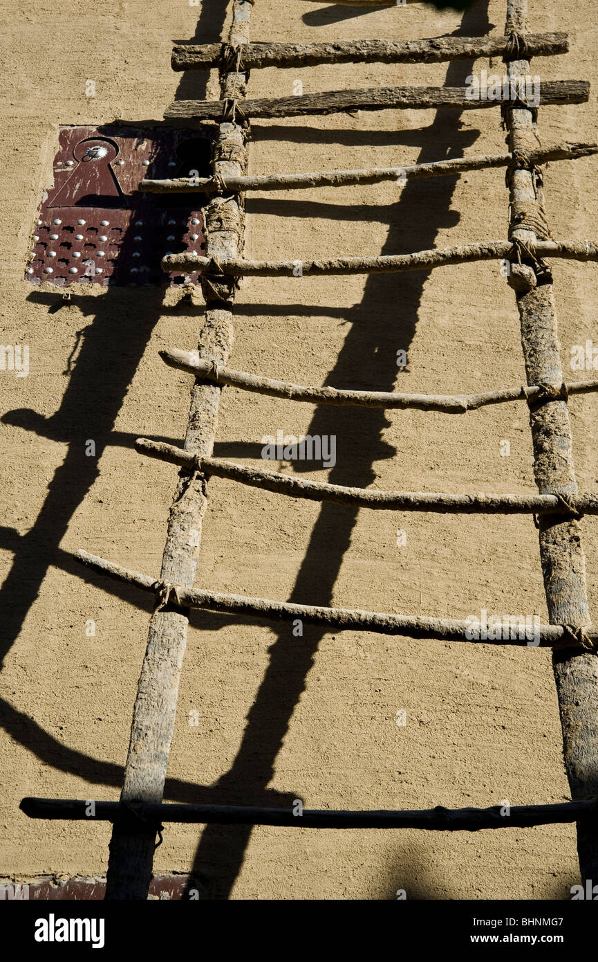 African architecture hi-res stock photography and images - Alamy