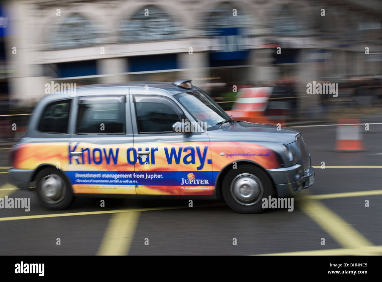 London taxi cab hi-res stock photography and images - Alamy