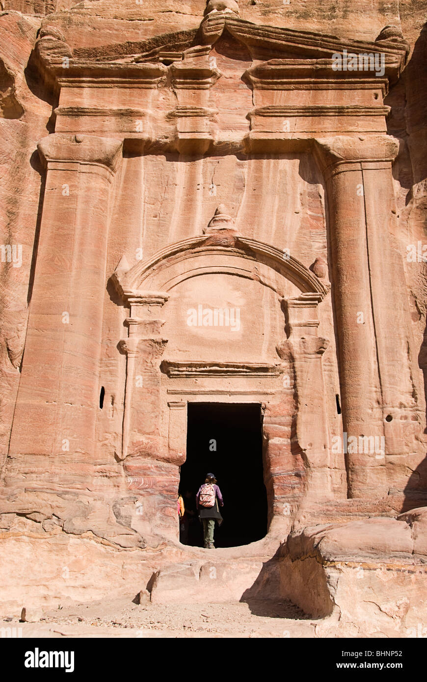 Ancient buildings in petra hi-res stock photography and images - Alamy