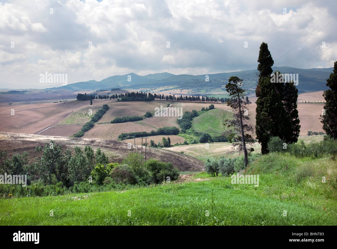 Tuscan landscape hi-res stock photography and images - Alamy
