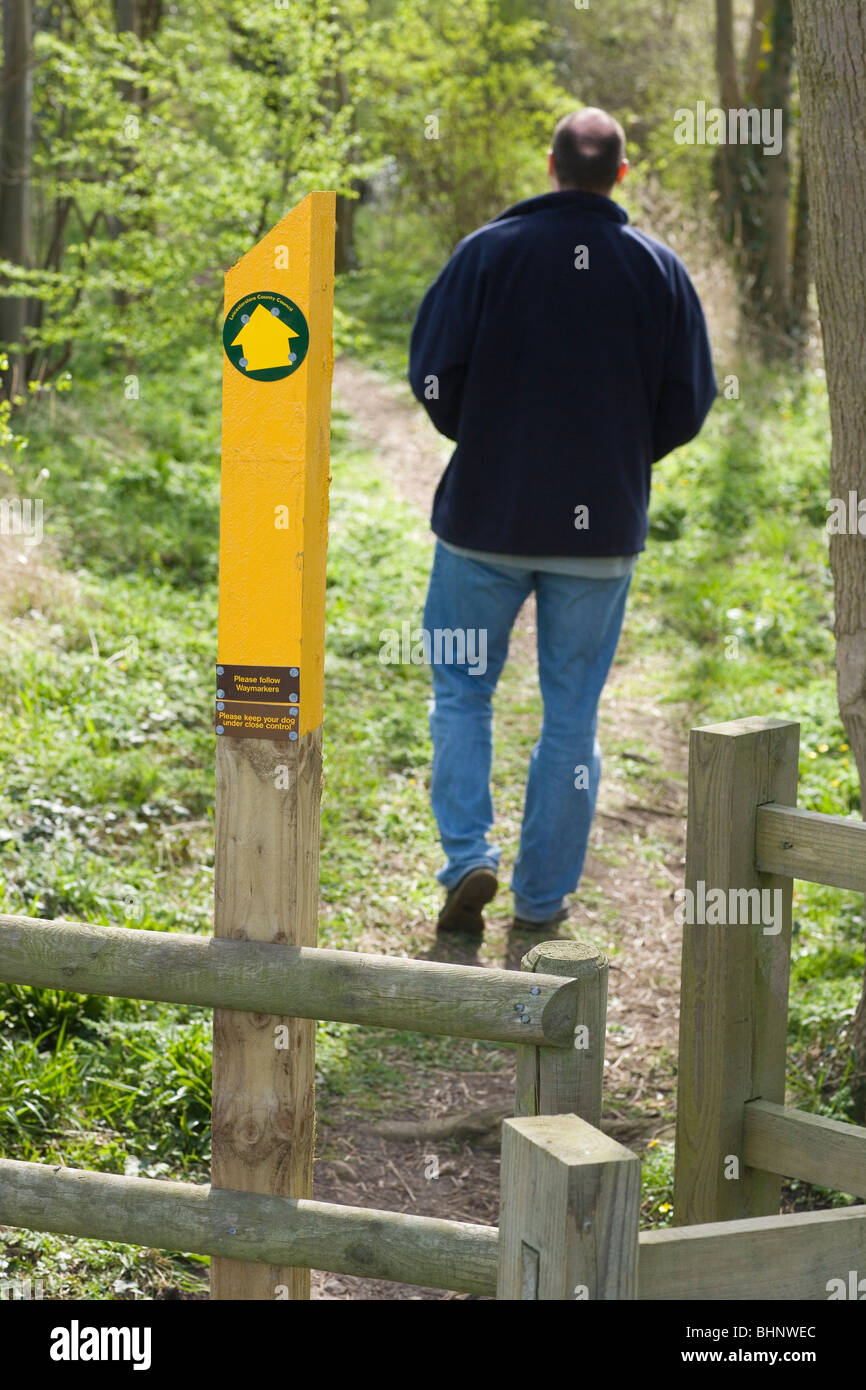 Public signs hi-res stock photography and images - Alamy