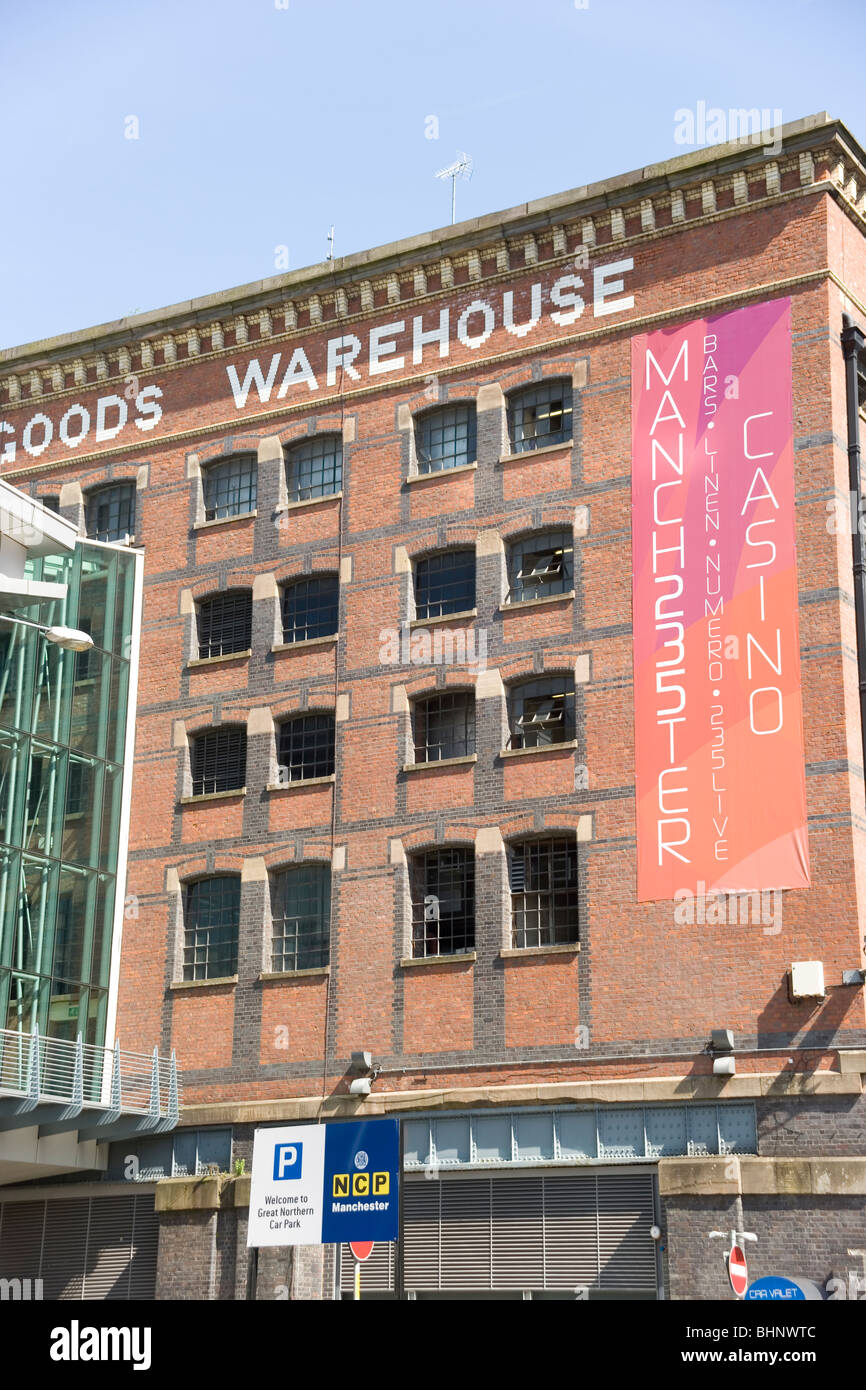 The Great Northern Warehouse on the corner of Peter Street and ...