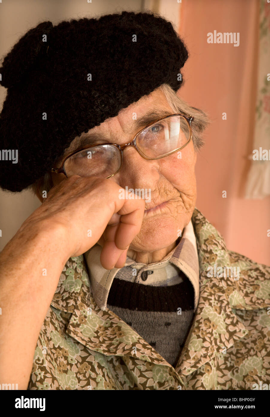 portrait of old woman Stock Photo - Alamy