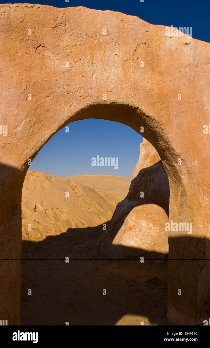 Famous movie set of Star Wars movies in Sahara Desert near Tozeur ...