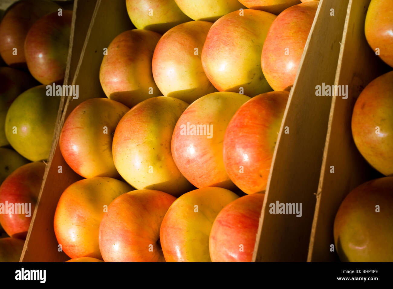 Beautiful apples in the market place Stock Photo - Alamy
