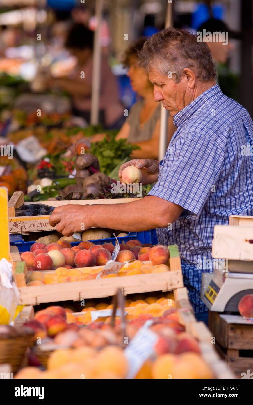 Costa brava spain market hi-res stock photography and images - Alamy
