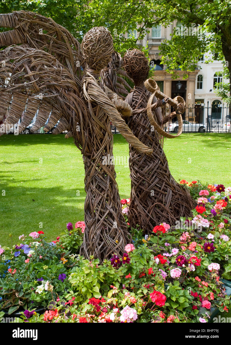 Two angels in the grounds of St Philip's Cathedral, Birmingham City ...